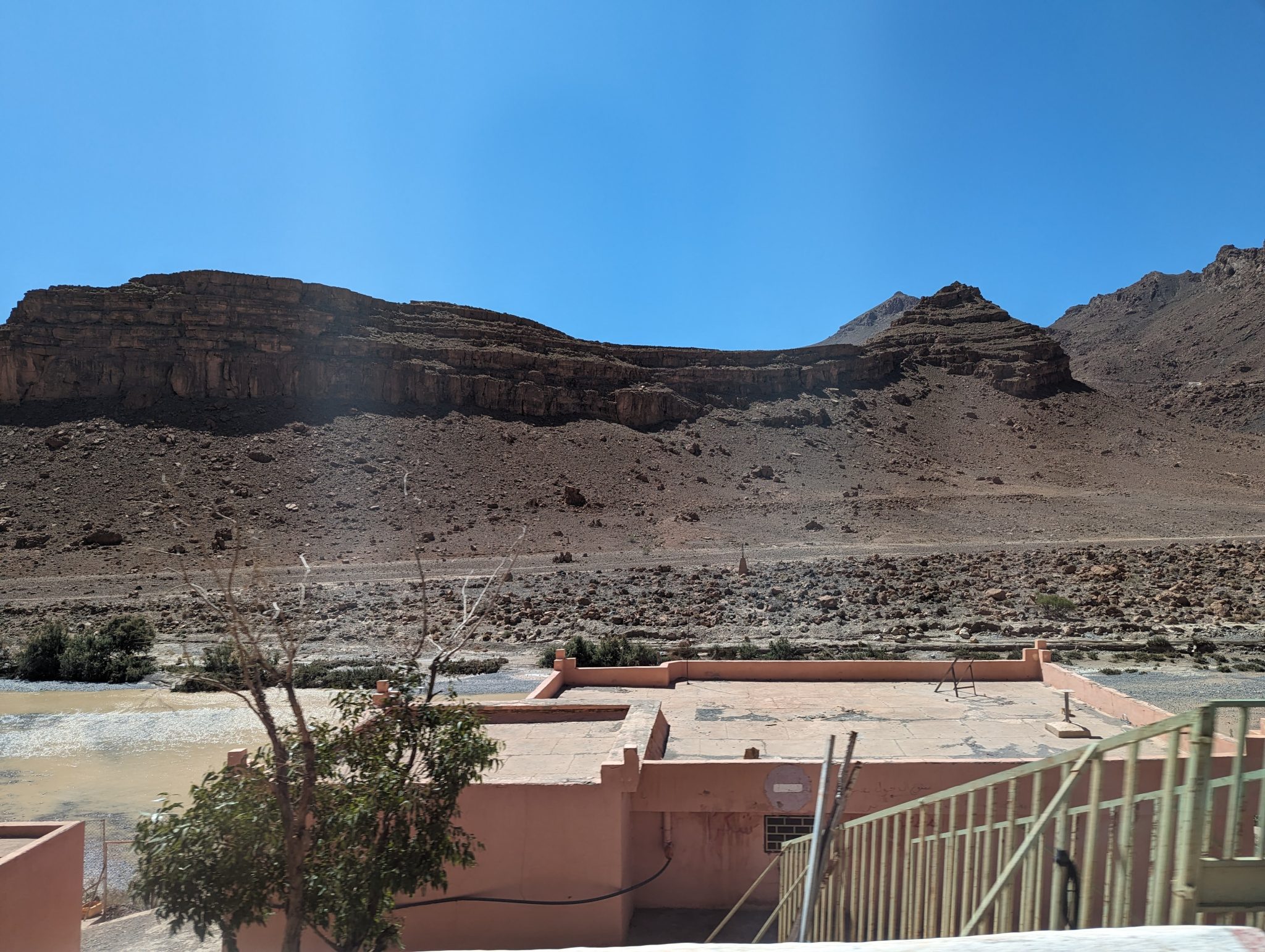 The Sahara Desert - Travelling Minions